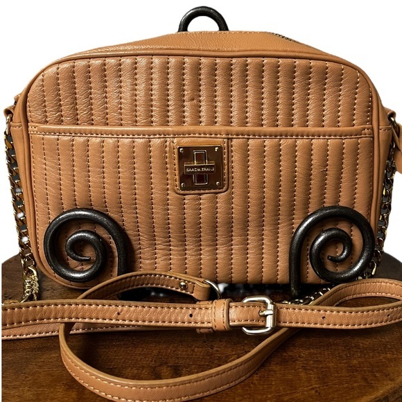 Isaac Mizrahi | Bags | Isaac Mizrahi Quilted Tan Leather Camera Style ...